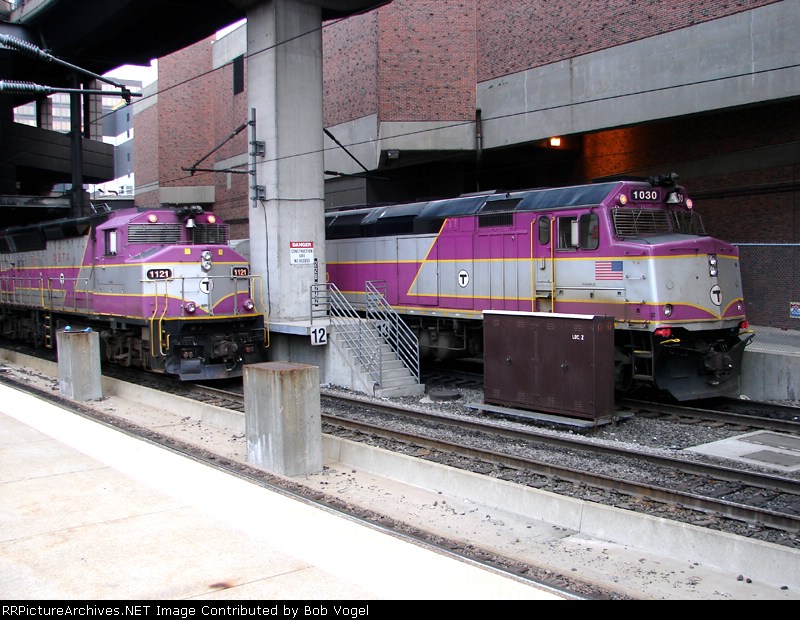 MBTA 1121 and 1030